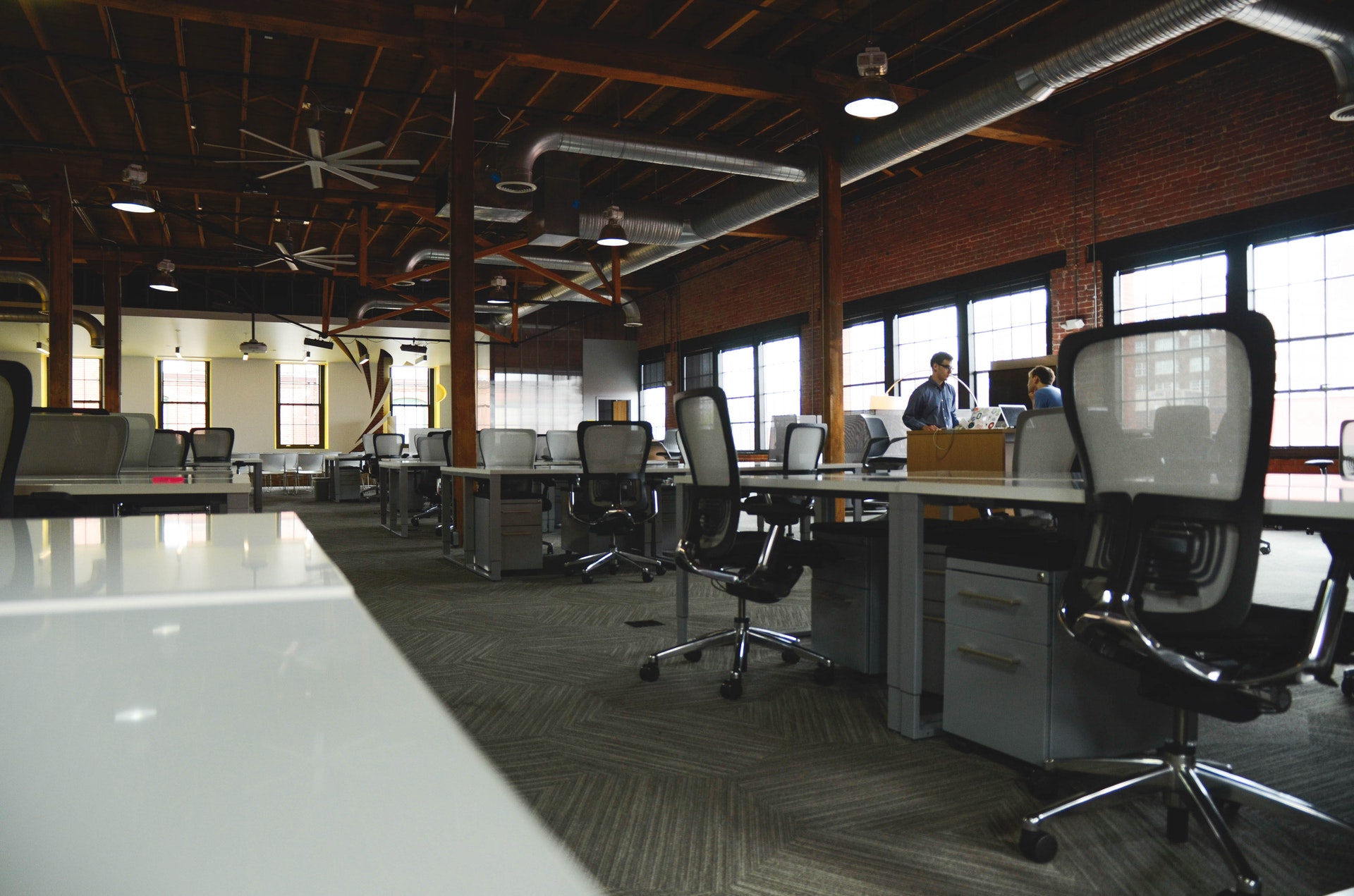 What Do Employees Want? A Clean Work Environment. - ROC Commercial Cleaning